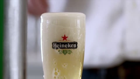 HEINEKEN POP UP STORE | Campaign | THE WORK