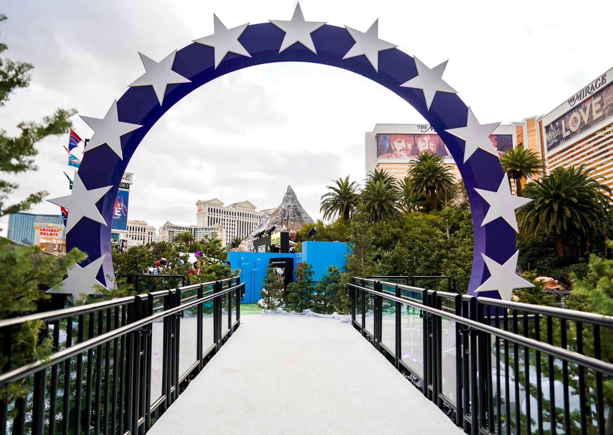 Paramount Expedition Vegas | Campaign | THE WORK