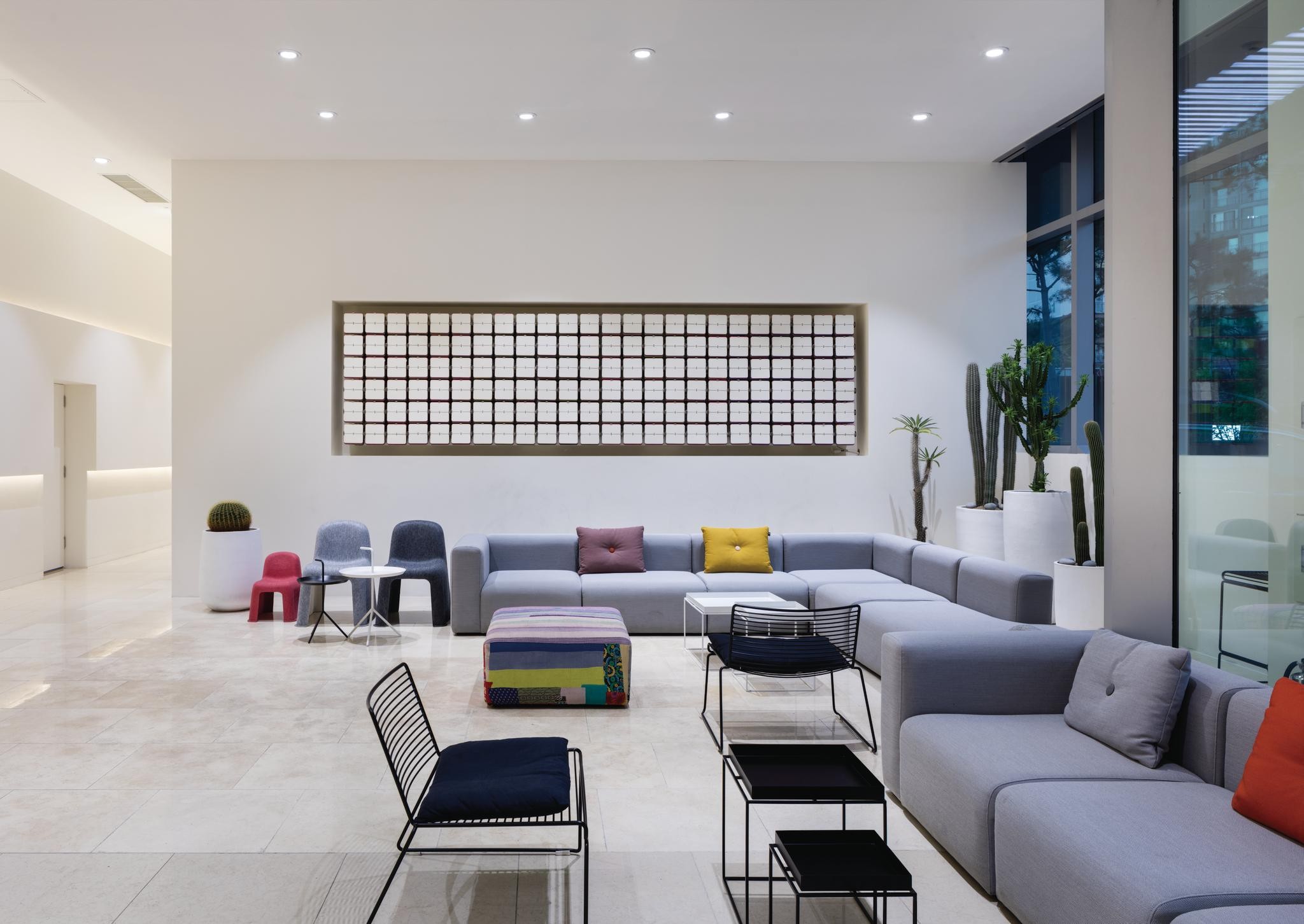 Refresh of the JTBC Brand | Campaign | THE WORK