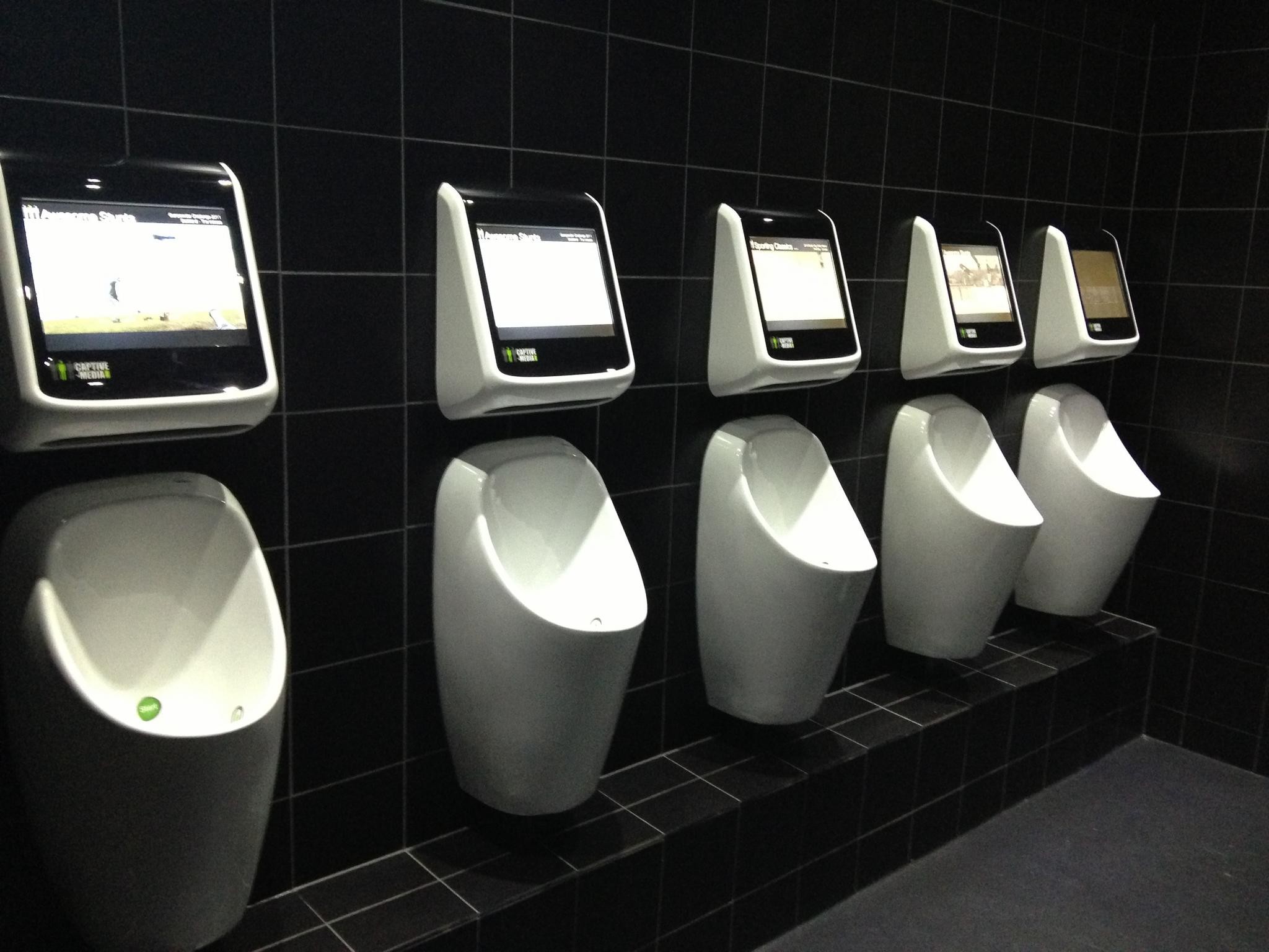 CAPTIVE MEDIA. INTERACTIVE SCREEN NETWORK | Campaign | THE WORK