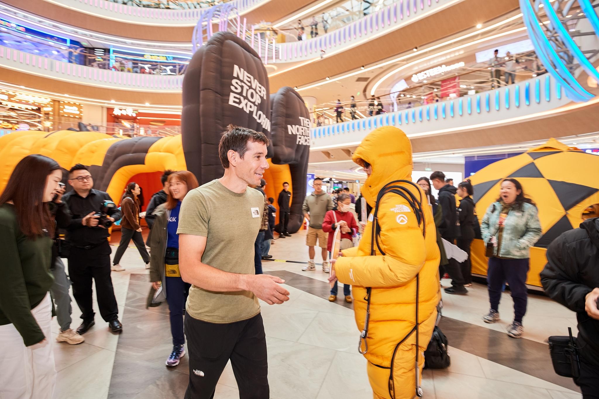 The North Face Summit Clubhouse | Campaign | THE WORK