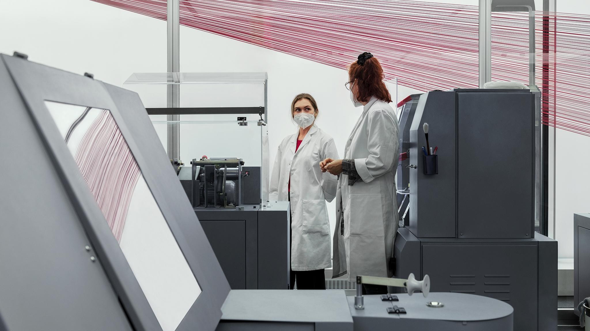 H&M Looop | Campaign | THE WORK