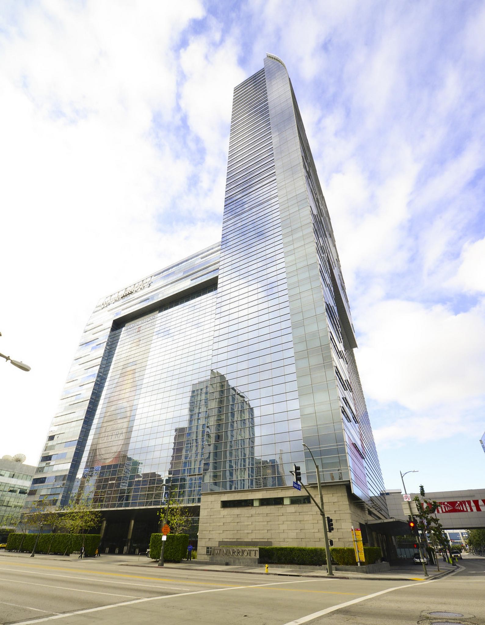 MARRIOTT'S MILLIONTH MOBILE CHECK-IN | Campaign | THE WORK