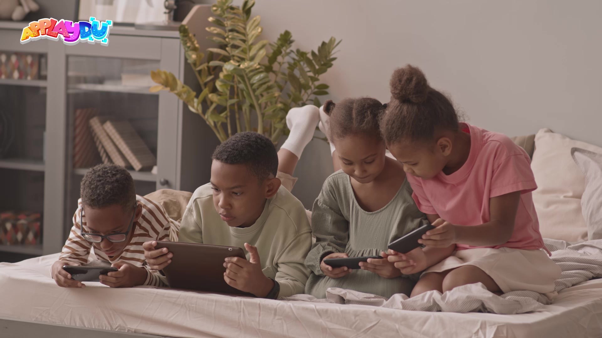 Kinder Joy & Kinder Surprise - Applaydu App "Part of Family Playtime ...